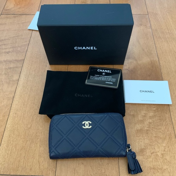 CHANEL | Bags | Chanel Navy Wallet | Poshmark